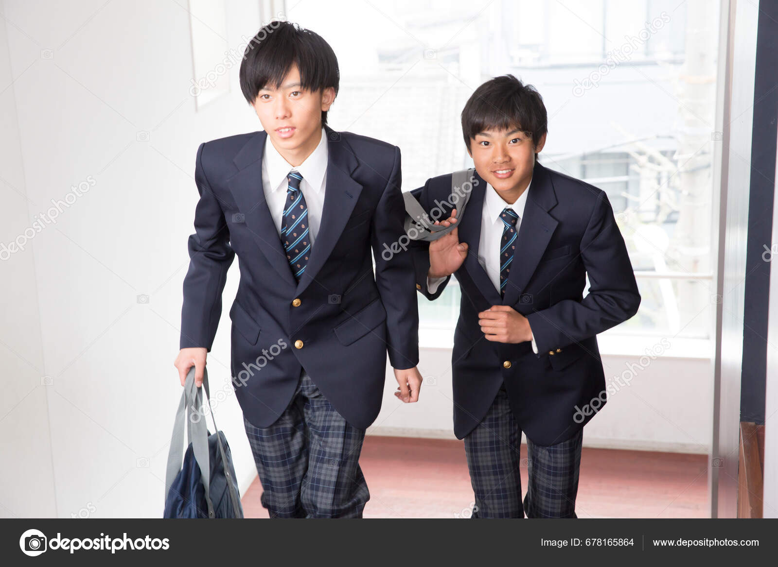 Young Asian Students School Uniform — Stock Photo © Paylessimages ...
