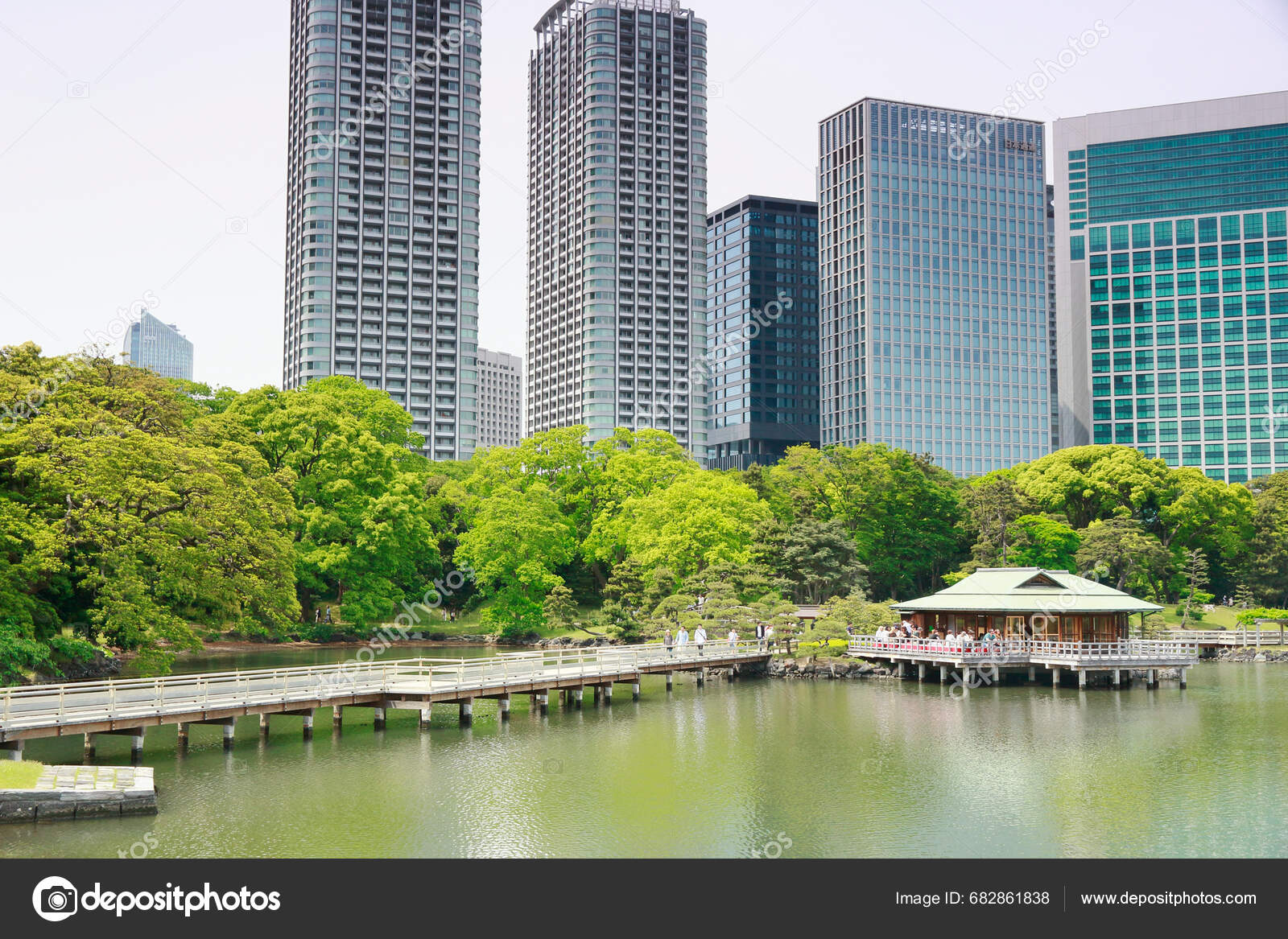 Hama Rikyu Gardens Tokyo Japan — Stock Editorial Photo © Paylessimages ...