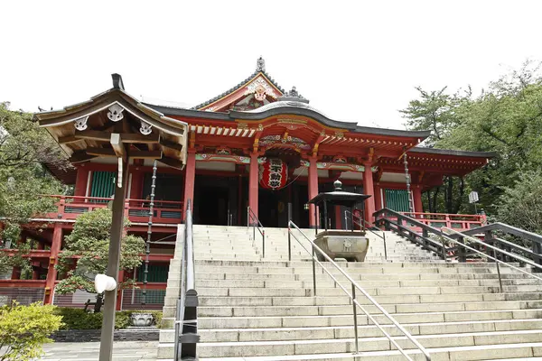 13,355,228 imágenes de Entry japan temple libres de derechos ...