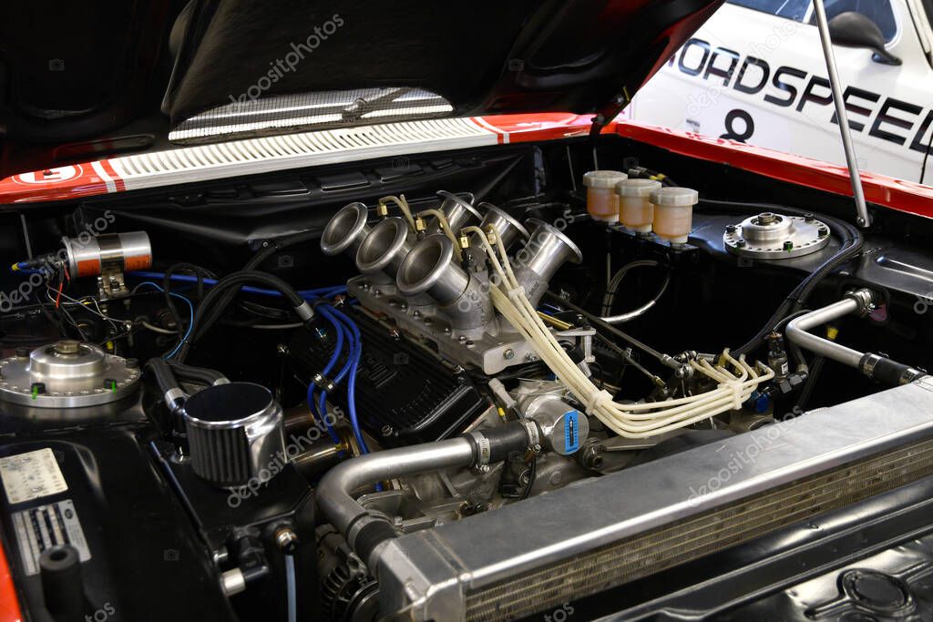 Scarperia, 3 April 2022: Engine detail of Ford Capri 3100 in the box ...