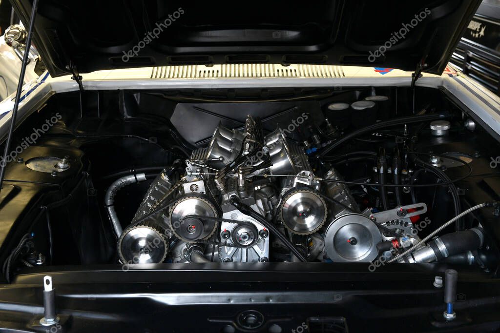 Scarperia, 3 April 2022: Engine detail of Ford Capri 3100 in the box ...