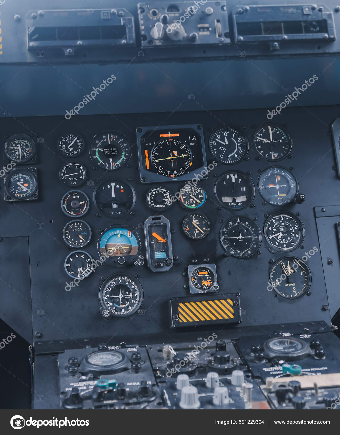 Big Jet Flying Plane Cockpit Flying Clouds — Stock Photo ...