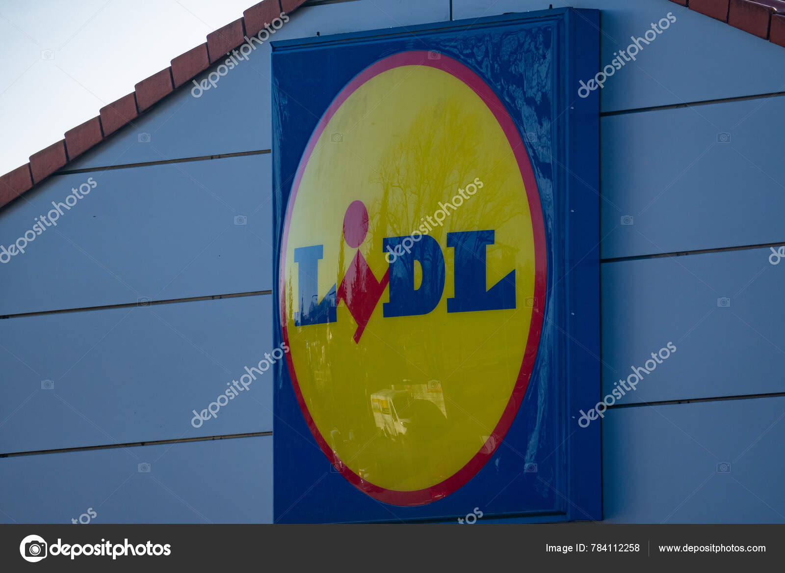 Walbrzych Polonia 2025 Letrero Tienda Lidl Muestra Logotipo Marca ...