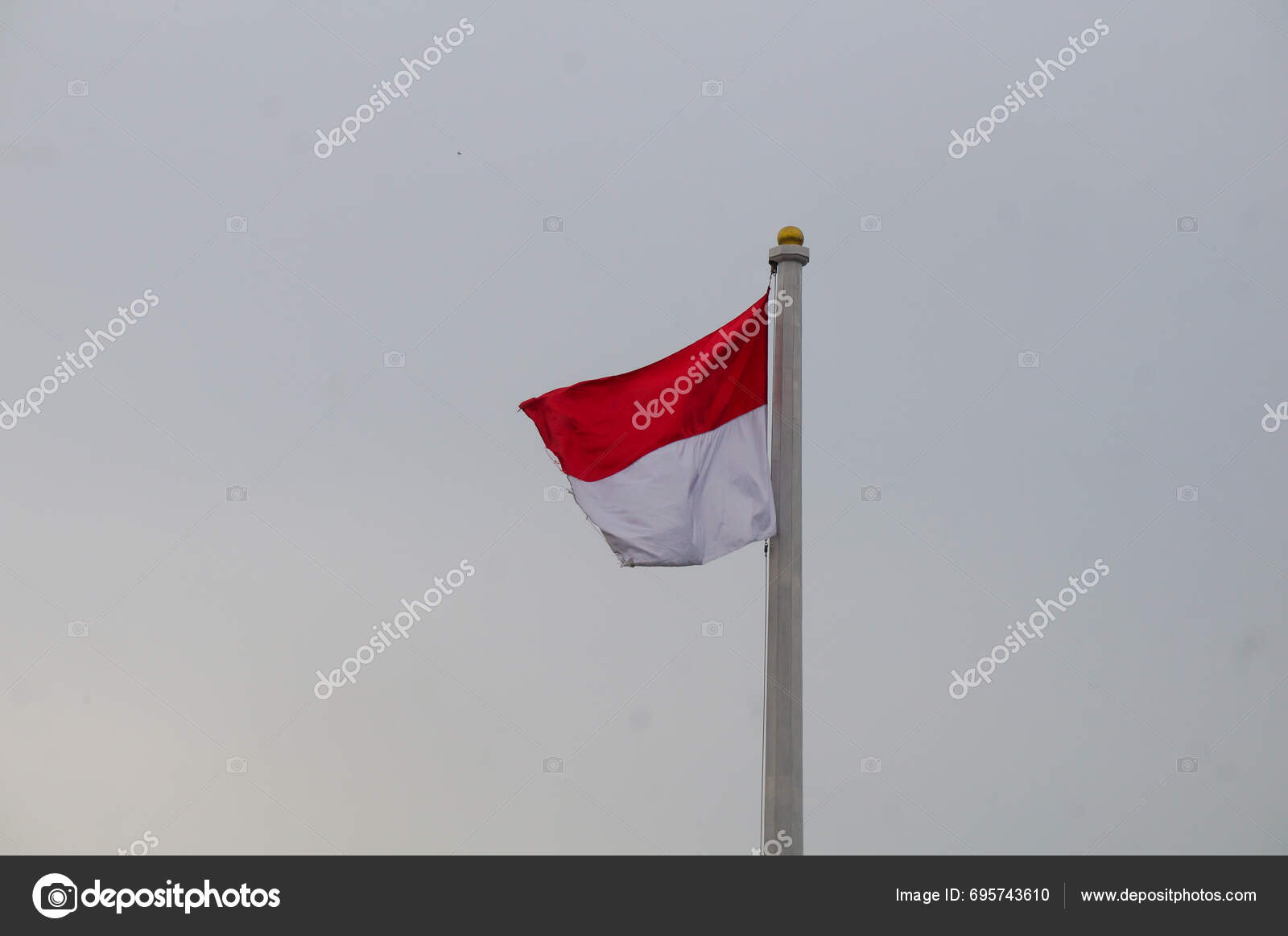 Indonesian Flag Red White Flag National Symbol Indonesia Blue Sky ...