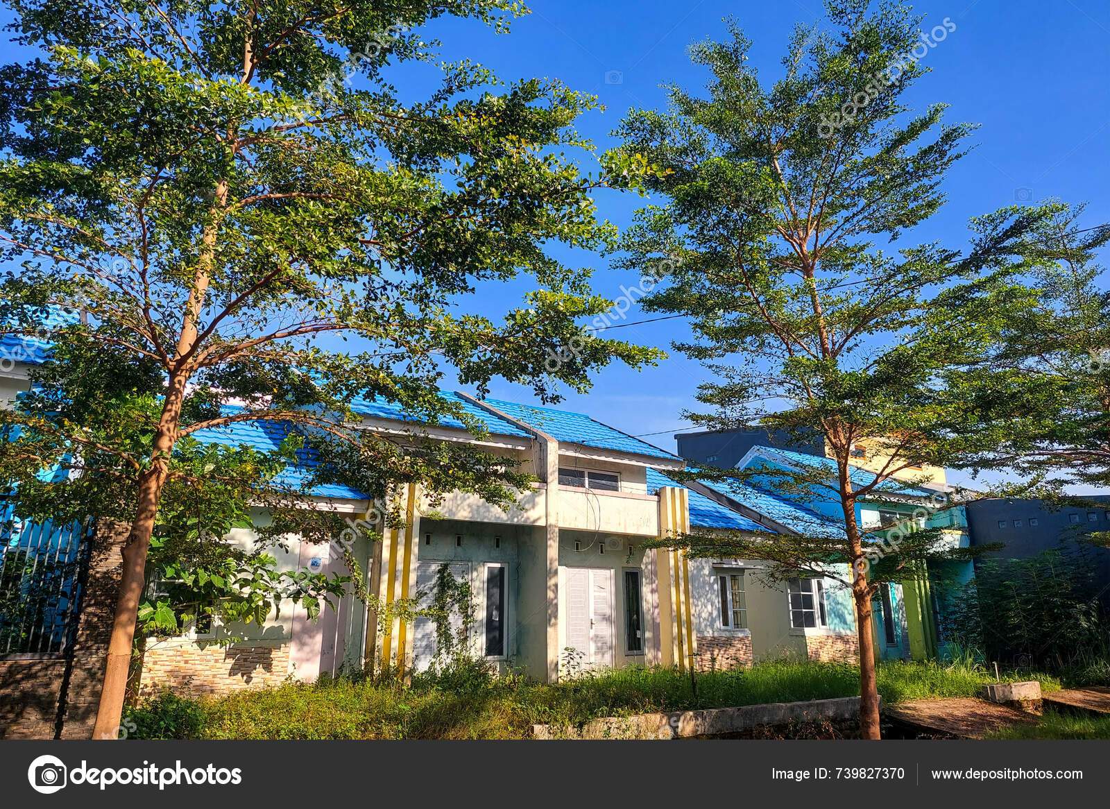 Front View Row Permanent Houses Residential Area — Stock Photo ...