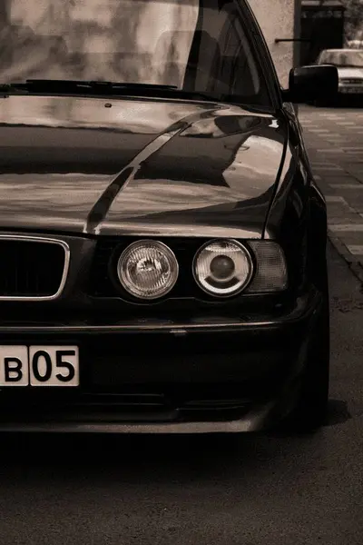 Скачать картинки Bmw rasmlari, стоковые фото Bmw rasmlari в хорошем ...