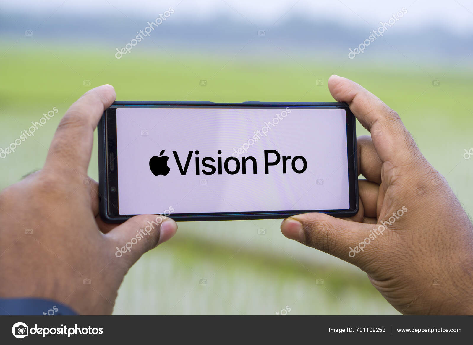 Apple Vision Pro Apple Smartphone Dhaka Bangladesh Esh February 2024 —— 库存社论照片 © MamunSheikh ...