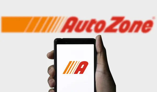 Autozone car maintenance and repair Stock Photos, Royalty Free Autozone ...