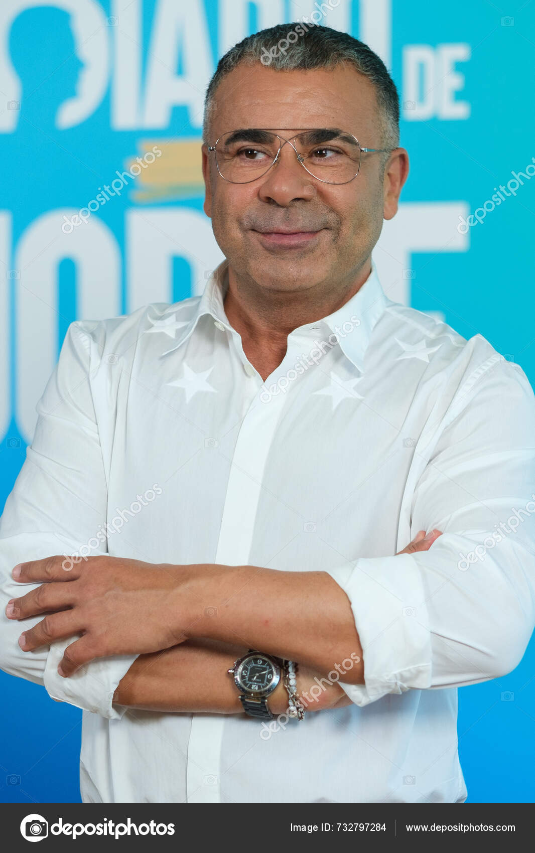 Jorge Javier Vázquez Posa Durante Presentación Del Programa Televisión ...