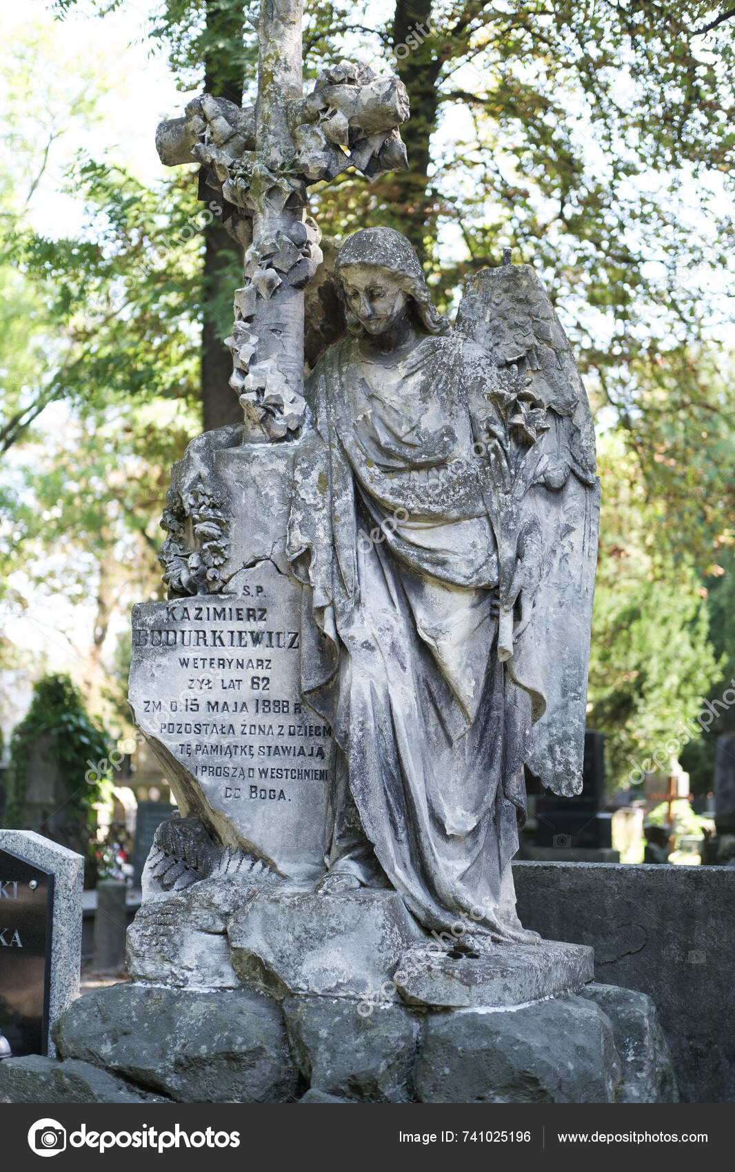 View Powazki Cemetery Warsaw Founded 1790 Most Famous Cemetery Poland ...