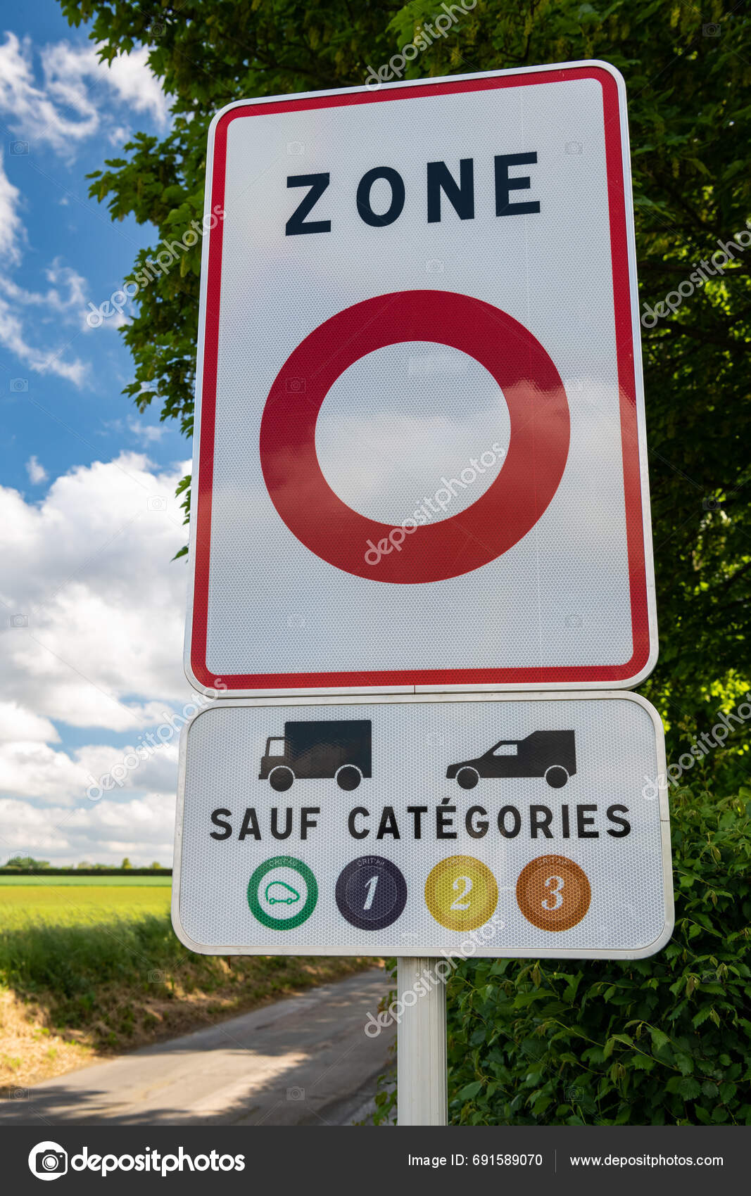 Normandy France May 2022 Zfe Zone Traffic Prohibited Sign Entrance ...
