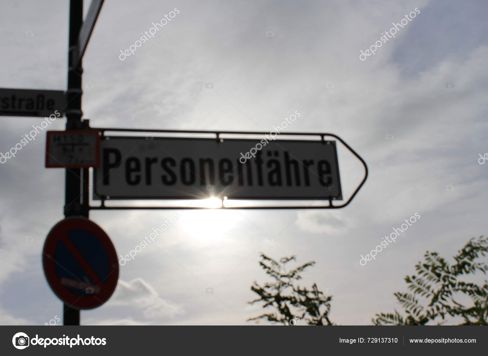 Passenger Ferry Sign Backdrop Dusky Afternoon Hazy Clouds Weak Sunshine ...