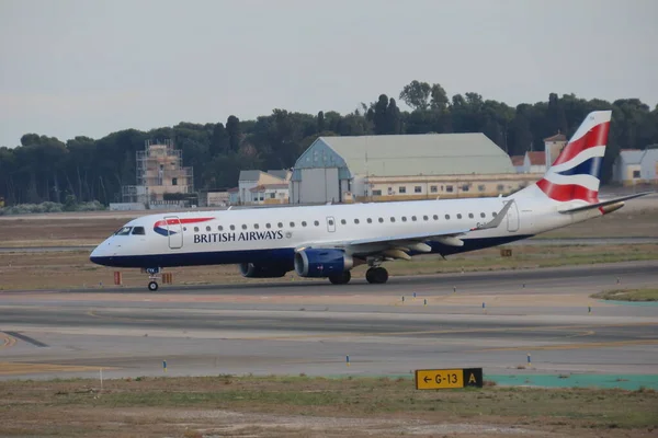 British Airways City Flyer Embraer E190-100SR aterrizaje Málaga ...