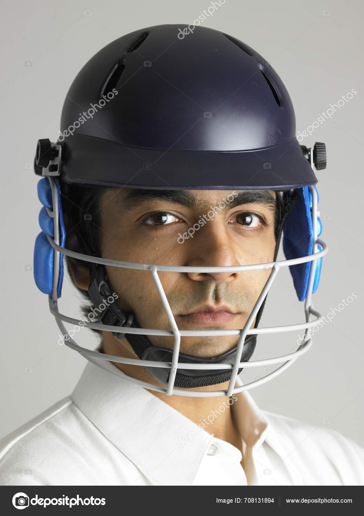 Indian Batsman Angry Expression Ready Cricket Match — Stock Photo © xyz ...