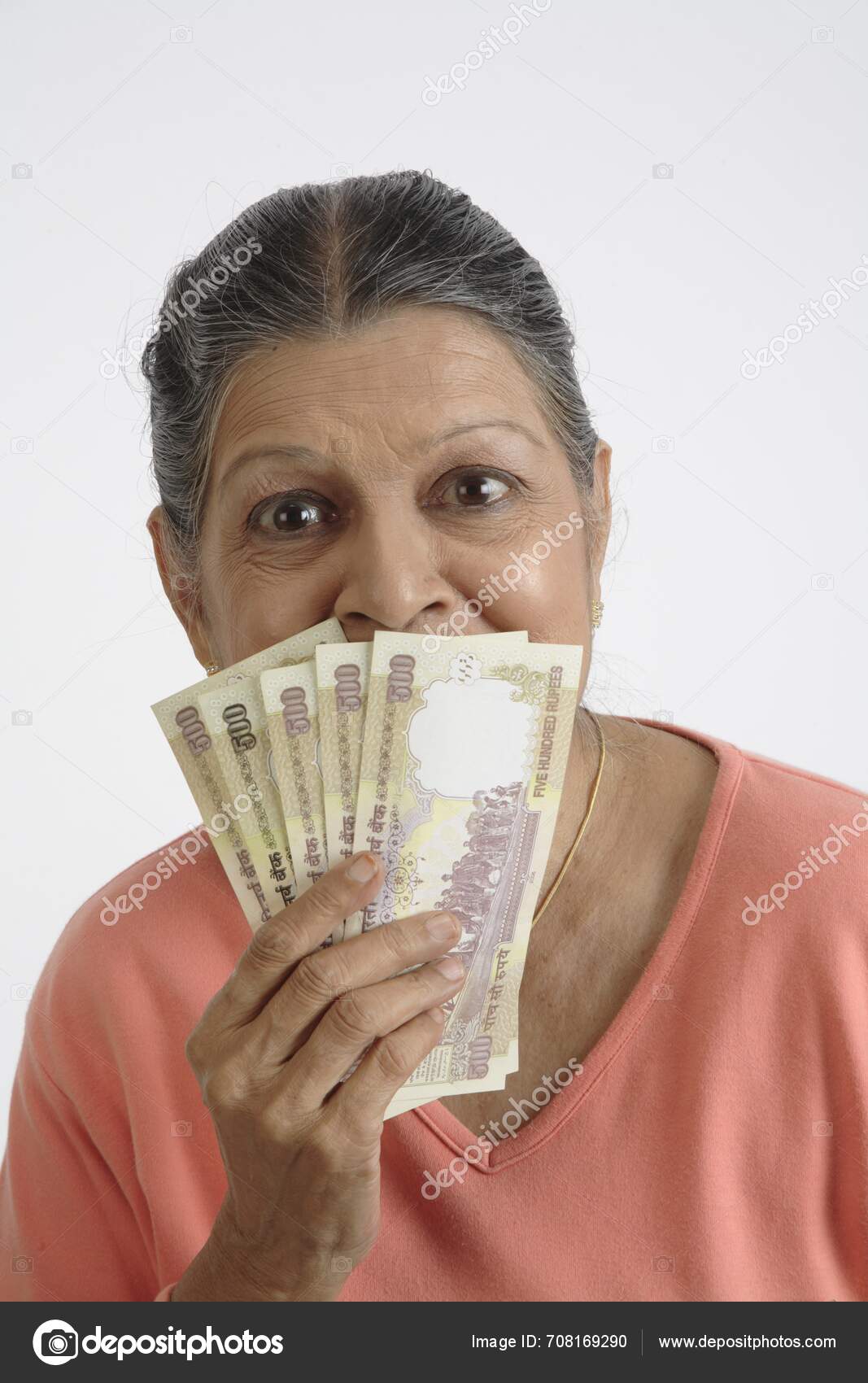Old Lady Holding One Hand Five Notes 500 Each Holding — Stock Photo ...
