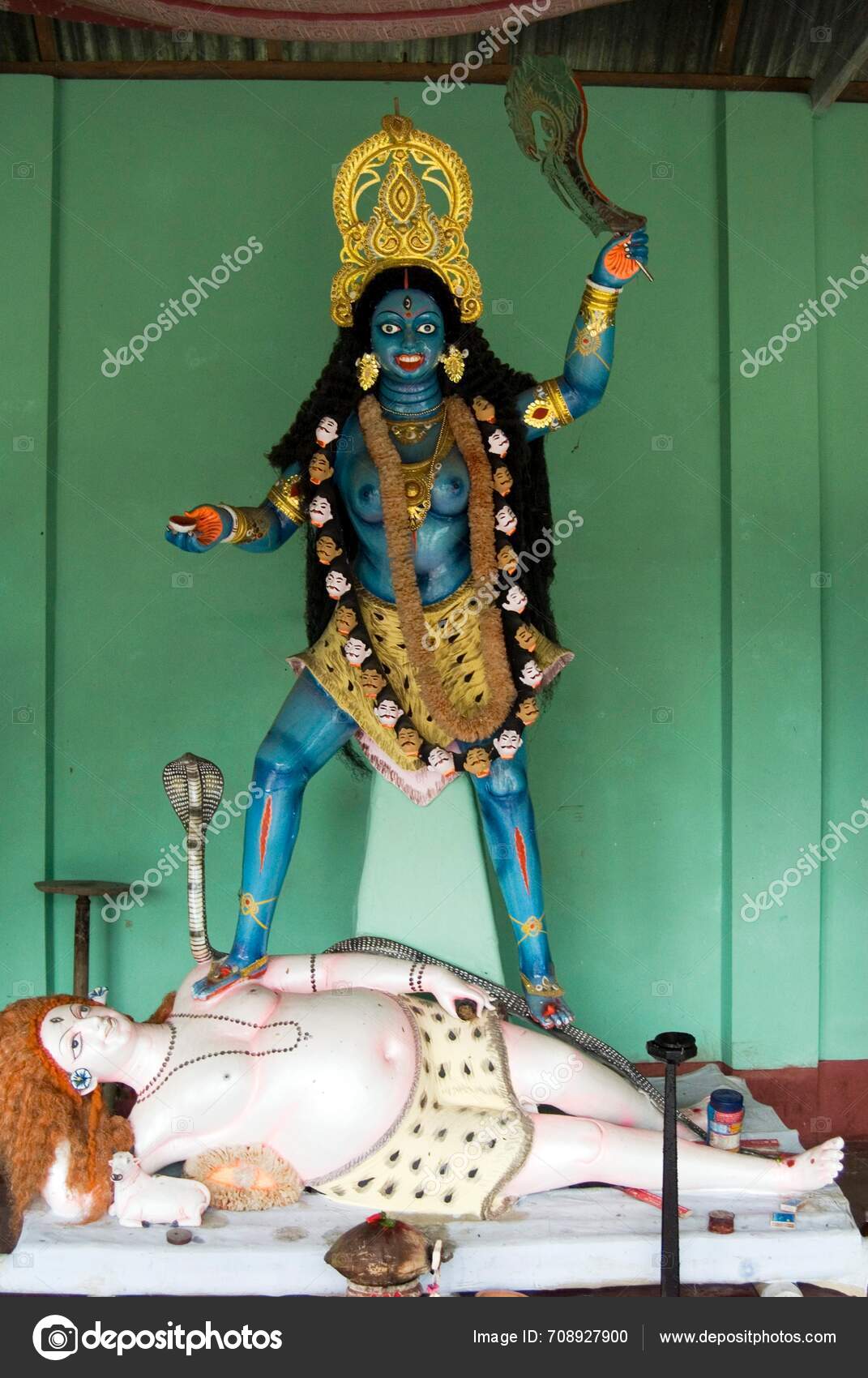 Statues Goddess Kali Demon Temple Bangladesh — Stock Editorial Photo © xyz fotos #708927900