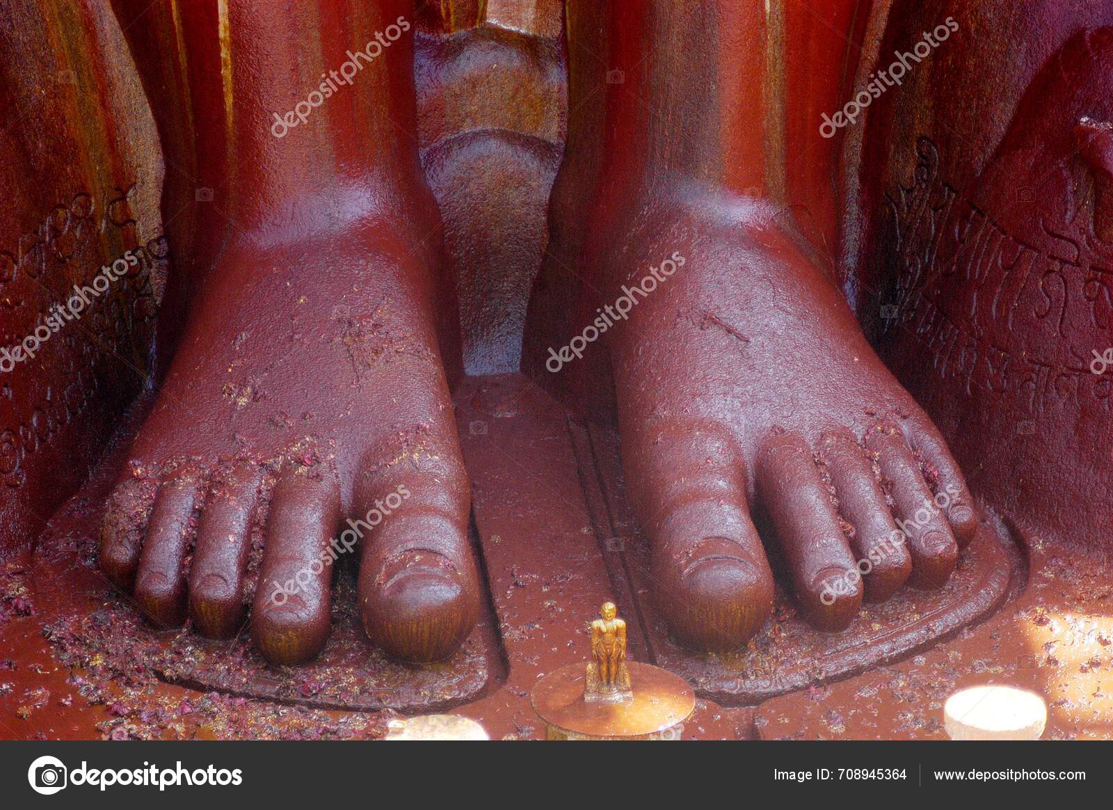 Foot Feet High Statue Lord Bahubali Known Gomateshvara ...