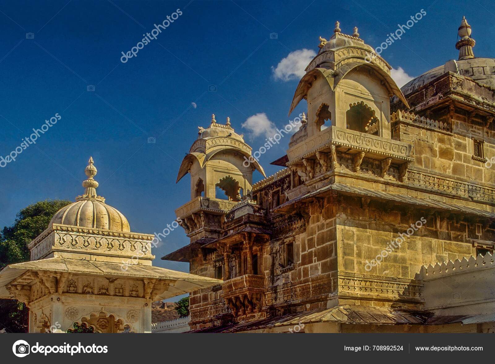 Gol Mahal Jag Mandir Udaipur Rajasthan India Asia — Stock Photo © xyz ...