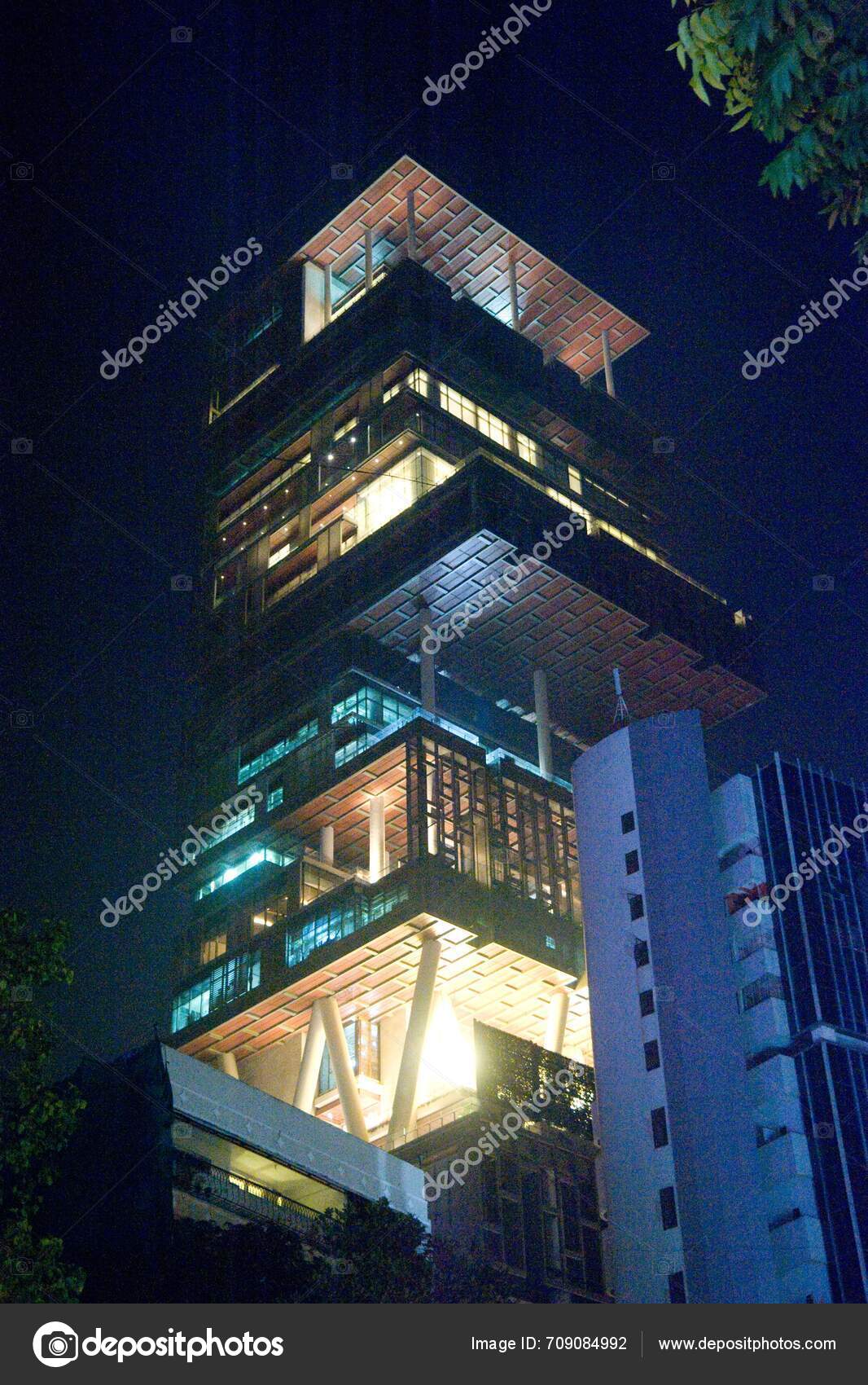 Building Mukesh Ambani Home Antilia Mumbai Maharashtra India Asia ...