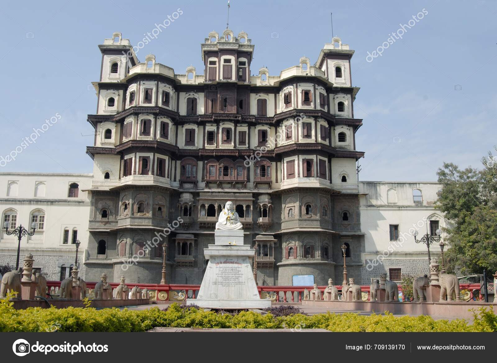 Rajwada Holkar Palace Statue Devi Ahilya Bai Holkar Indore Madhya ...