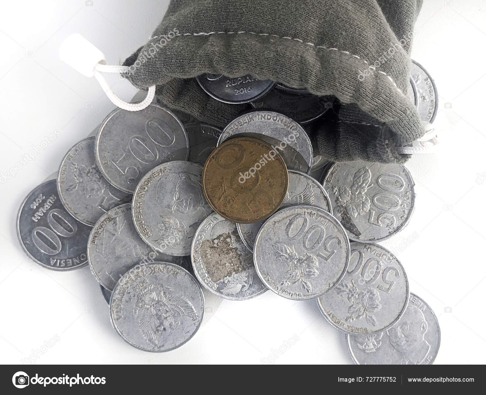 500 Rupiah Coins Rupiah Coins Taken Out Small Bag Stack — Stock Photo ...