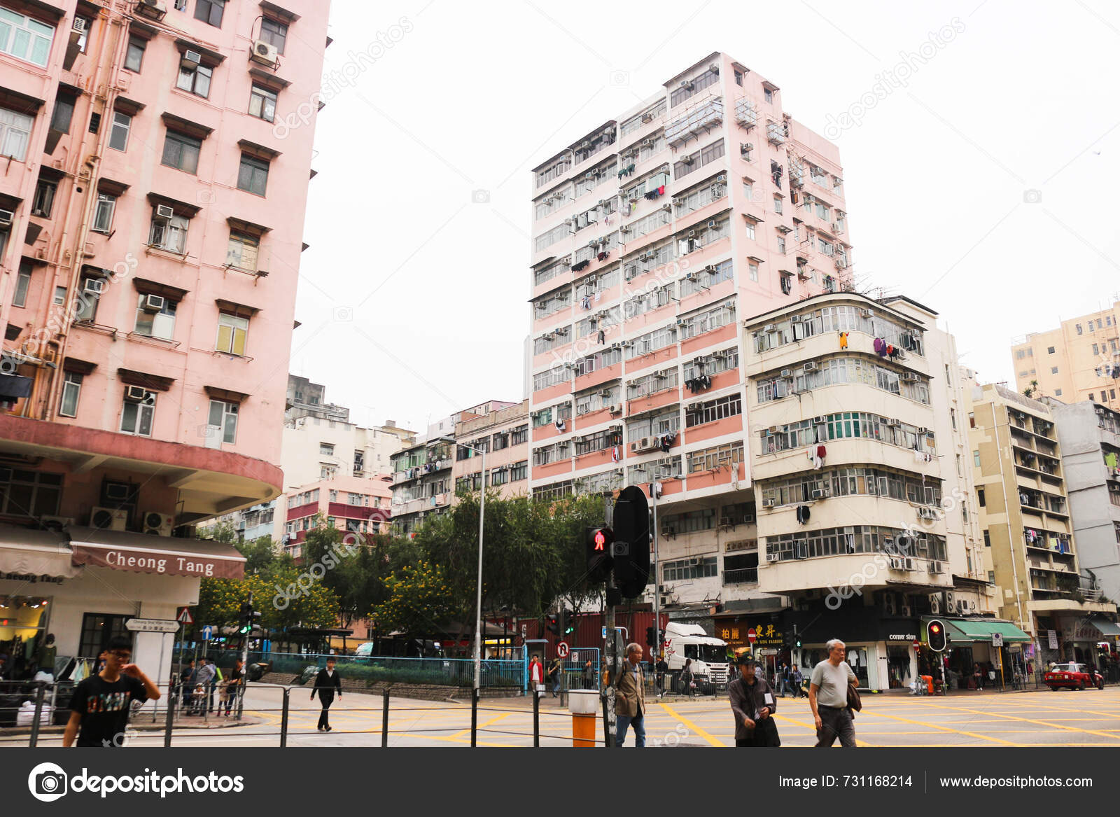Sham Shui Hong Kong Jan 2016 Old Tenement Buildings Can — Stock ...