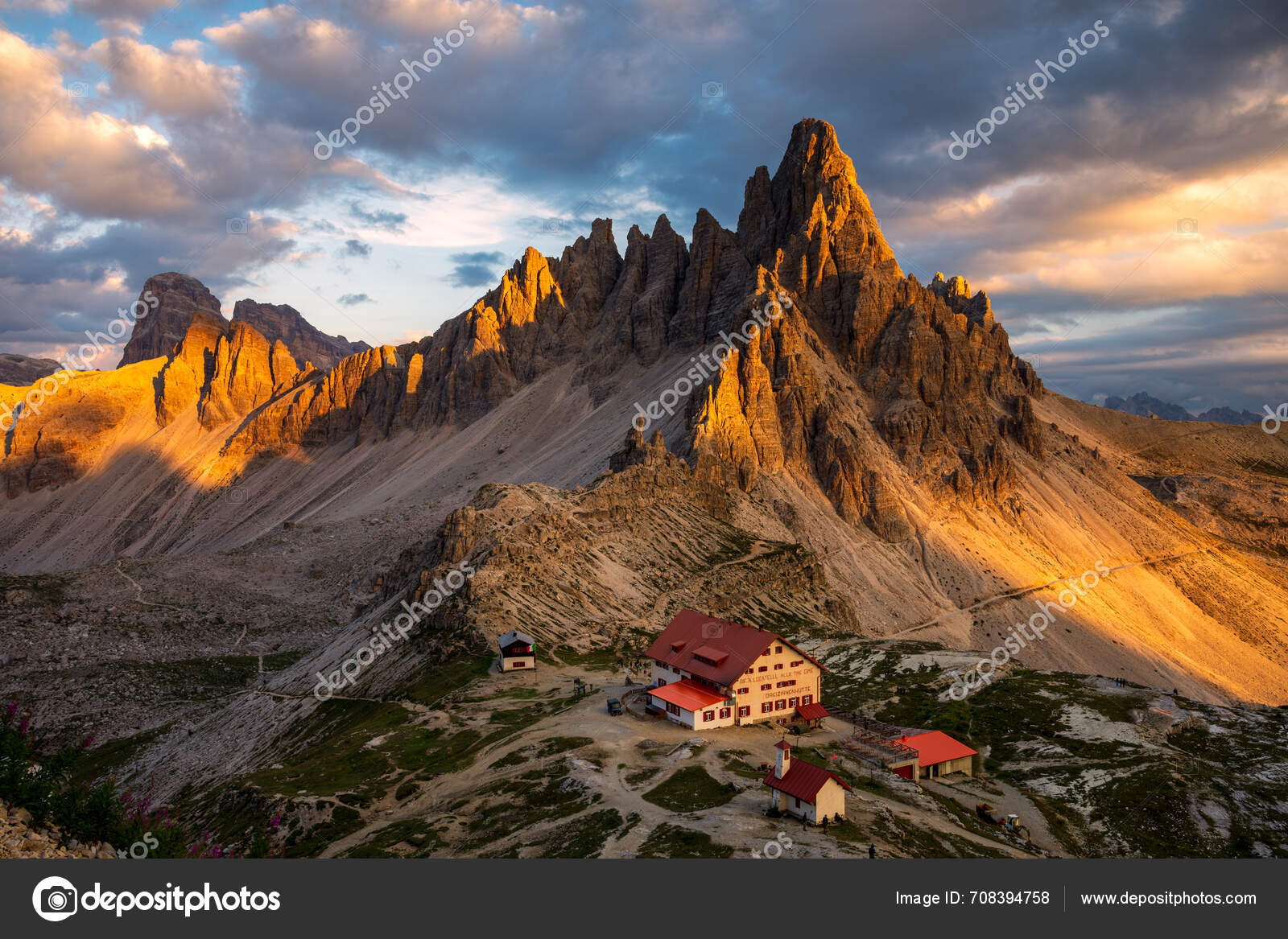 Rifugio Lavaredo Italian Dolomites Mountain Summer Evening Tre Cime ...