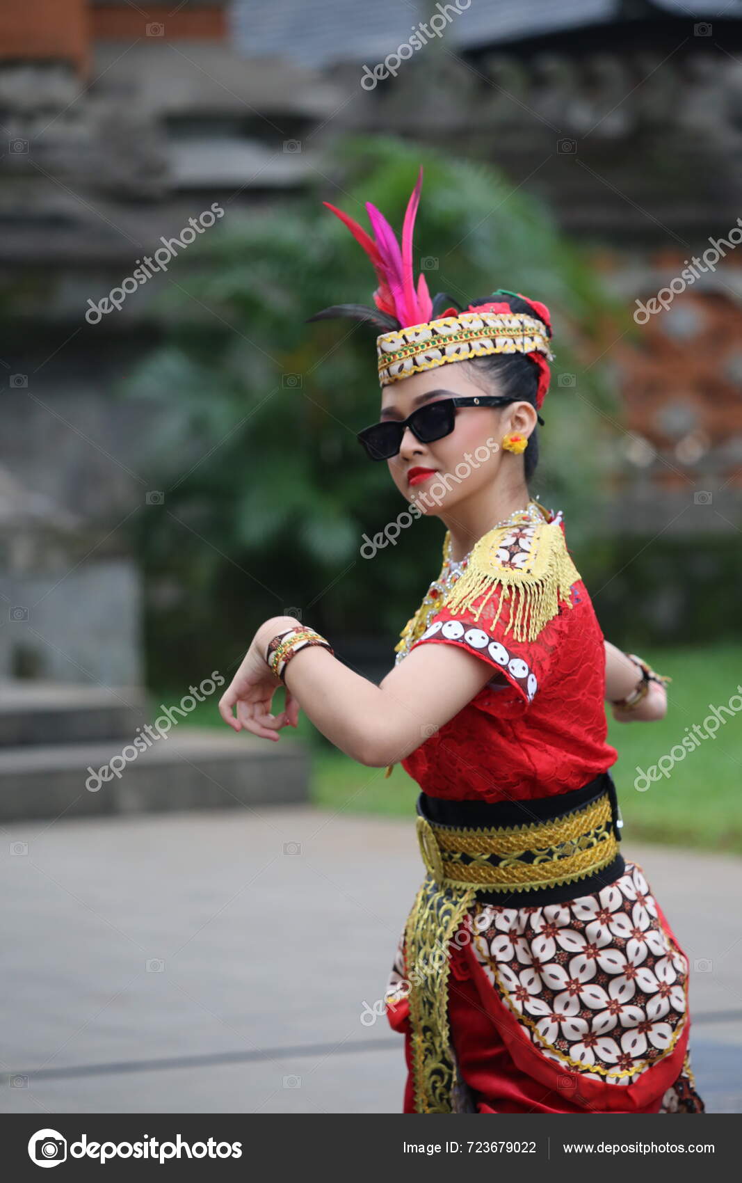 Jakarta Indonezia Mai 2024 Dans Tradițional Intitulat Dansul Beksa Din ...