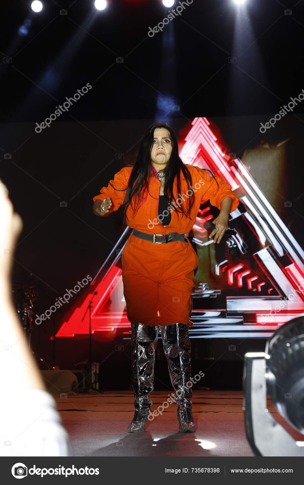New Delhi India April 2024 Bollywood Playback Singer Nikhita Gandhi — Stock Editorial Photo