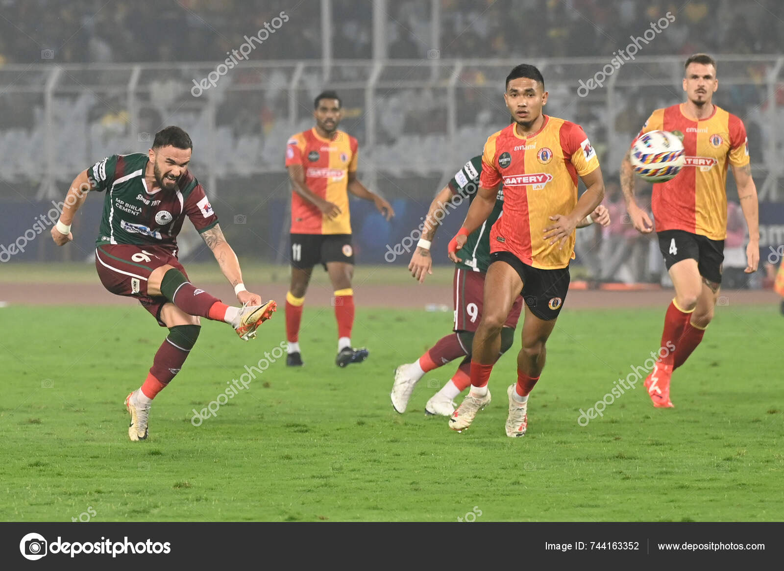 Kolkata India February 2024 Sadiku 99Of Mohun Bagan Takes Shot — Stock ...