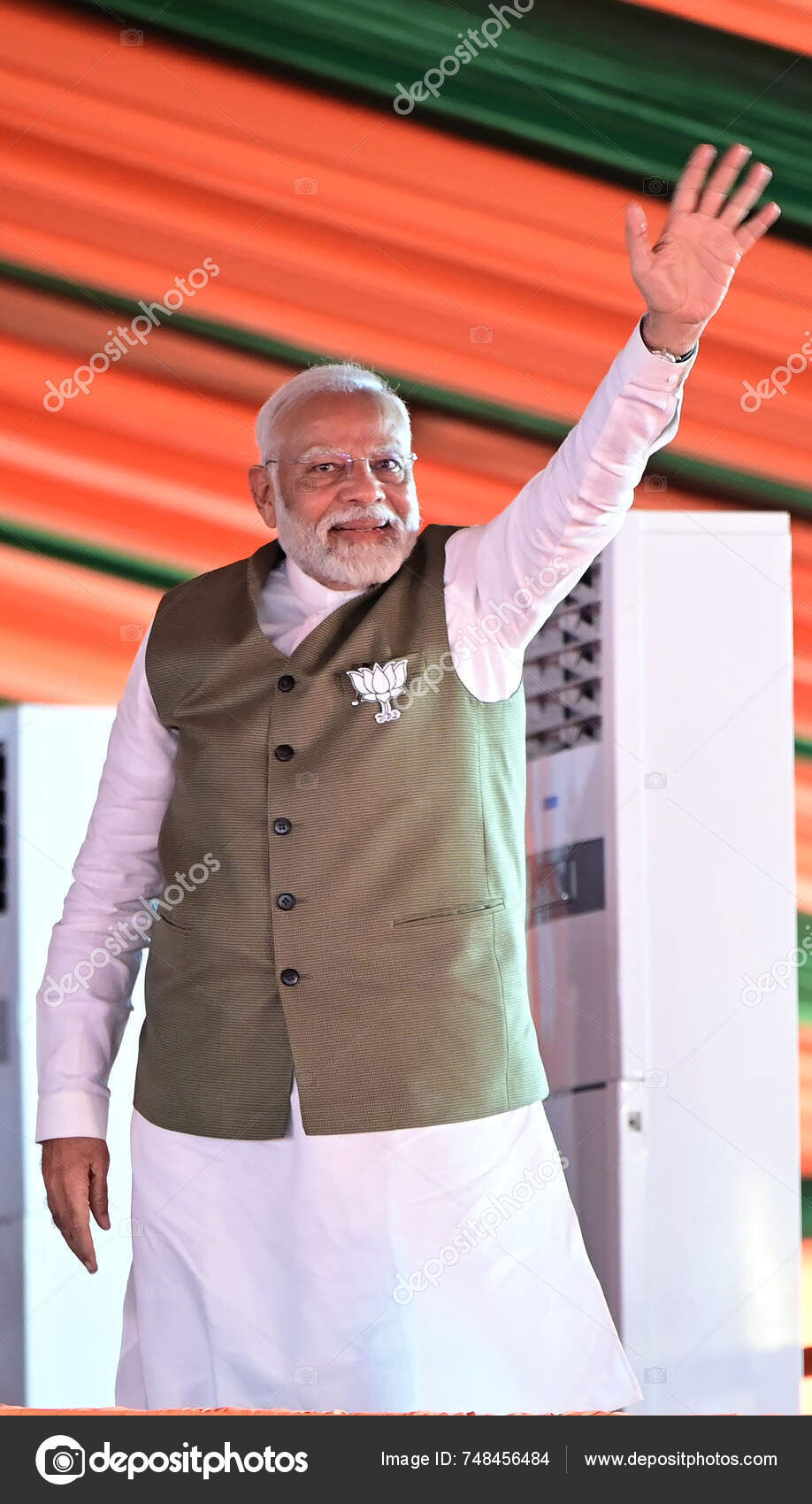 Srinagar India September 2024 Prime Minister Narendra Modi Waves Crowd ...