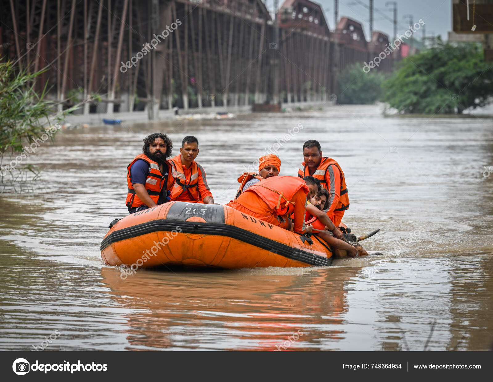 New Delhi India July 2023 Ndrf Teams People Seen Getting — Stock Editorial Photo © HTSyndication ...