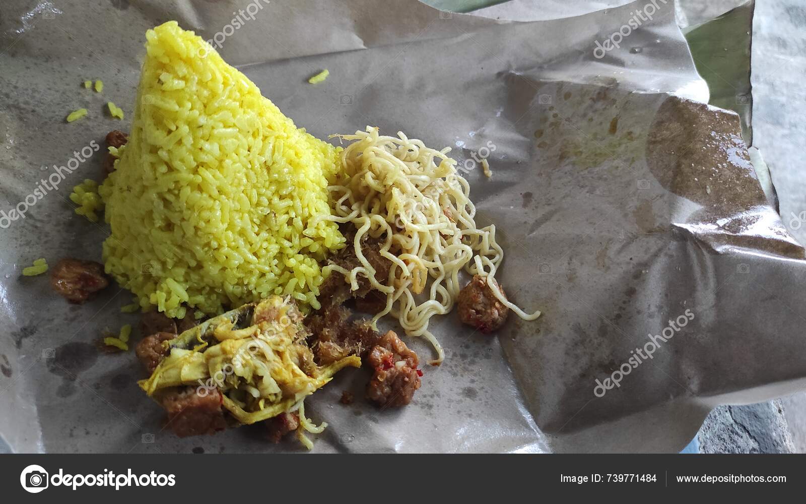 Traditional Food Yellow Rice Dish Cone Shape Wrapped — Stock Photo ...