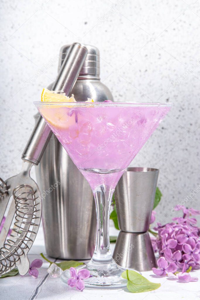 Bebida de lila. Alternativa orgánica natural daikiri cóctel o cóctel ...
