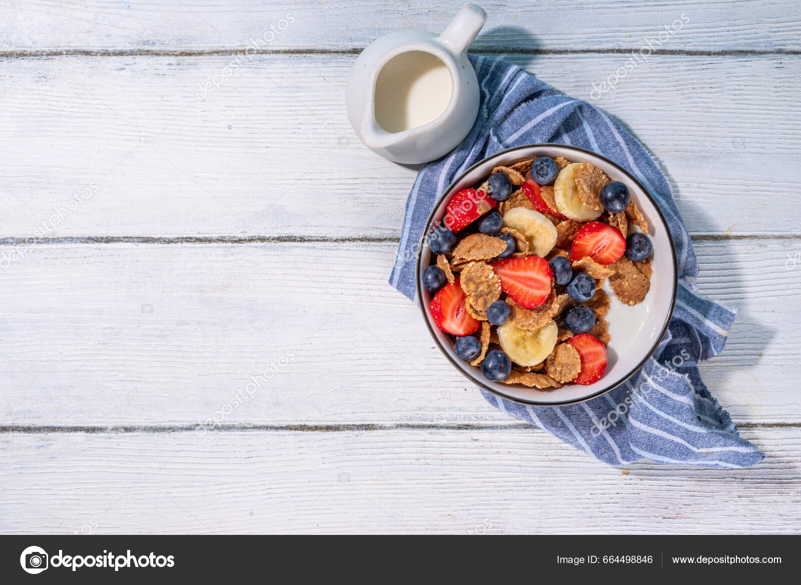 Healthy Vitamin Diet Summer Breakfast Cereal Multigrain Flakes Yogurt ...