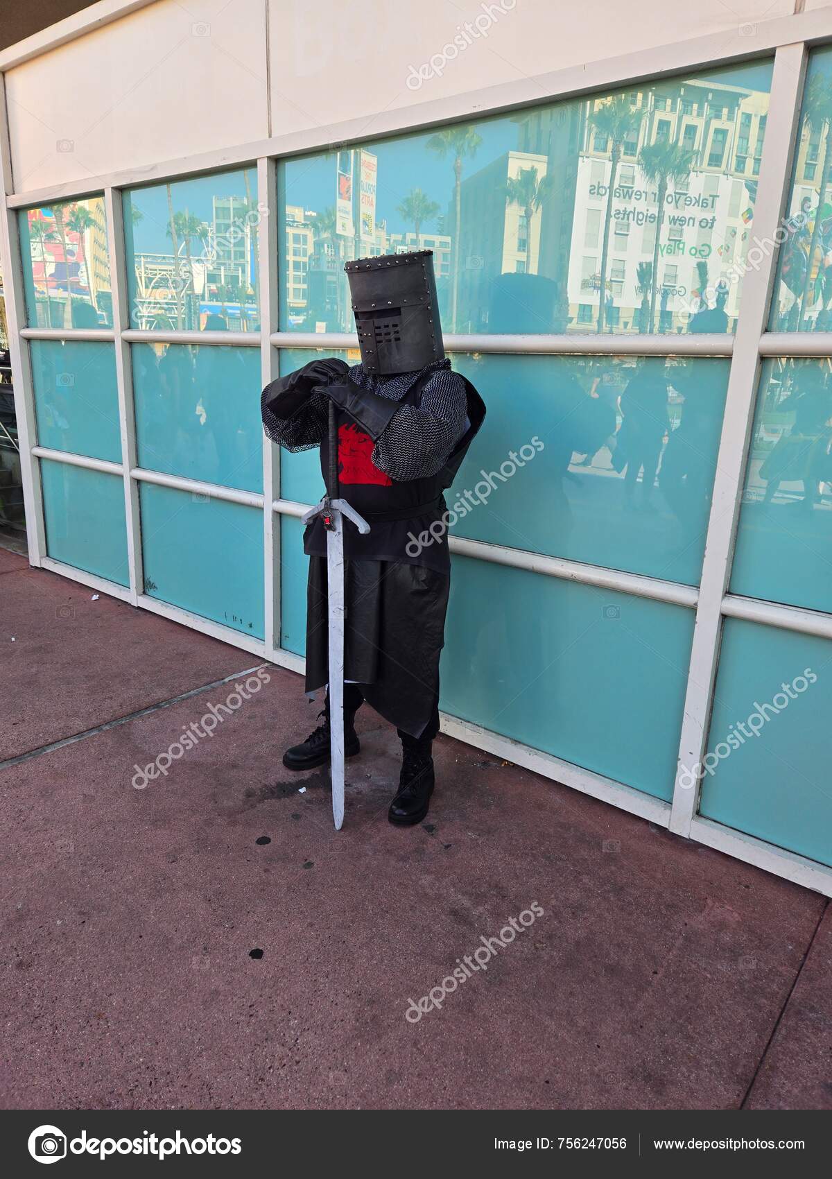 Black Night Comic Con 2024 — Stock Editorial Photo © StaySalty #756247056