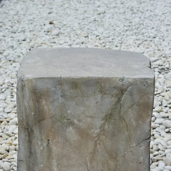 Limestone time box images libres de droit, photos de Limestone time box ...