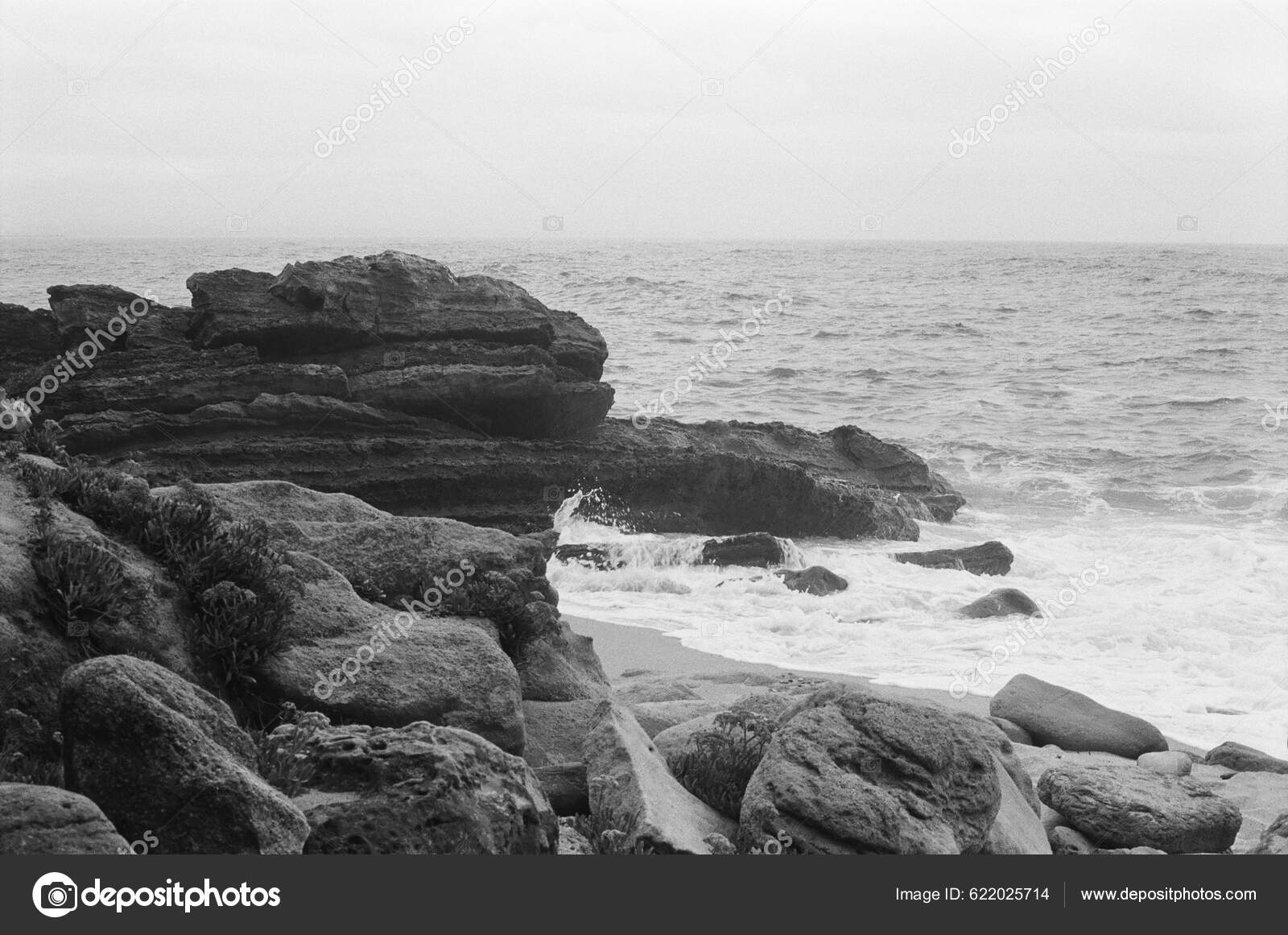 Black White 35Mm Film Ocean Waves — Stock Photo © daggerphotostock ...