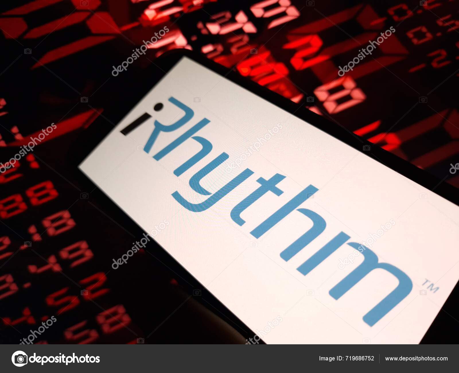 Konskie Polonia Mayo 2024 Logotipo Empresa Irhythm Teléfono Móvil — Foto editorial de stock ...