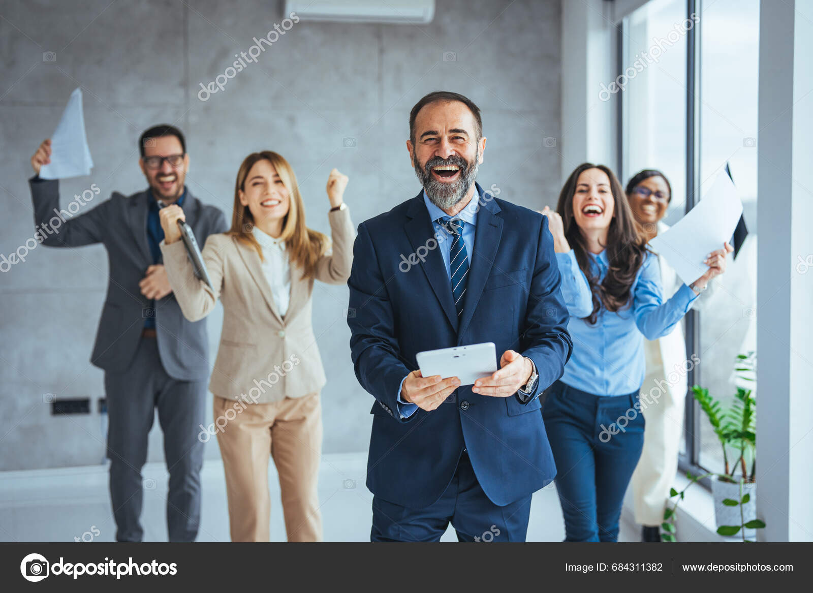 Those Who Work Hard Win Succesful Enterprenours Business People Achieve ...