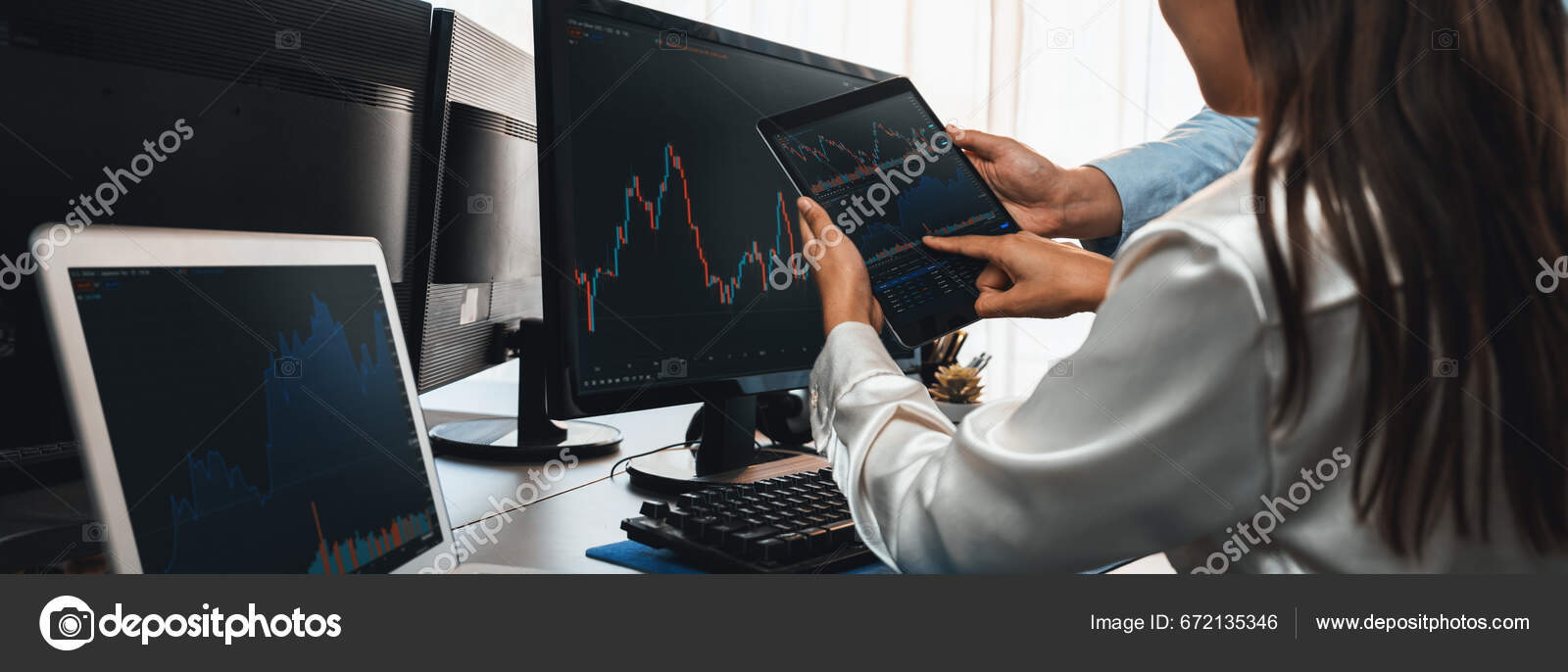 Group Traders Discussing Office Desk Monitoring Stock Market Monitor ...