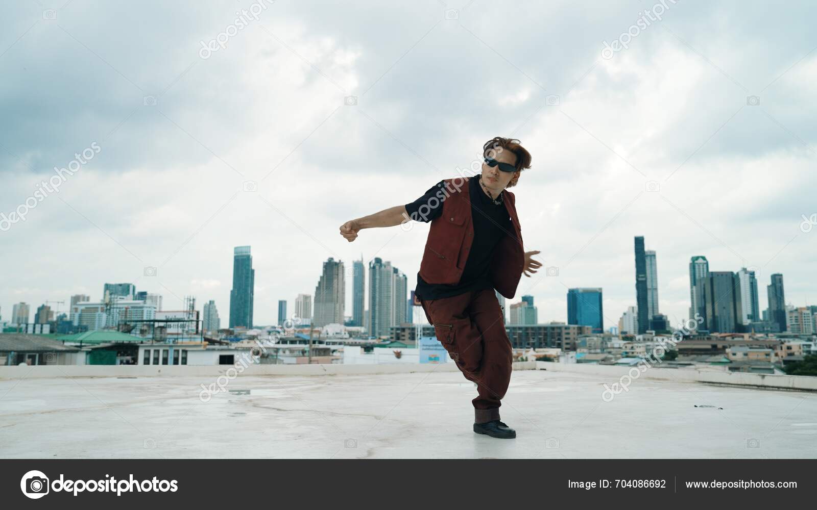 Motion Shot Boy Dance Performance Professional Street Dancer Rooftop ...