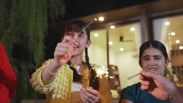 Who is staying with azra and nadia apartment images libres de droit ...