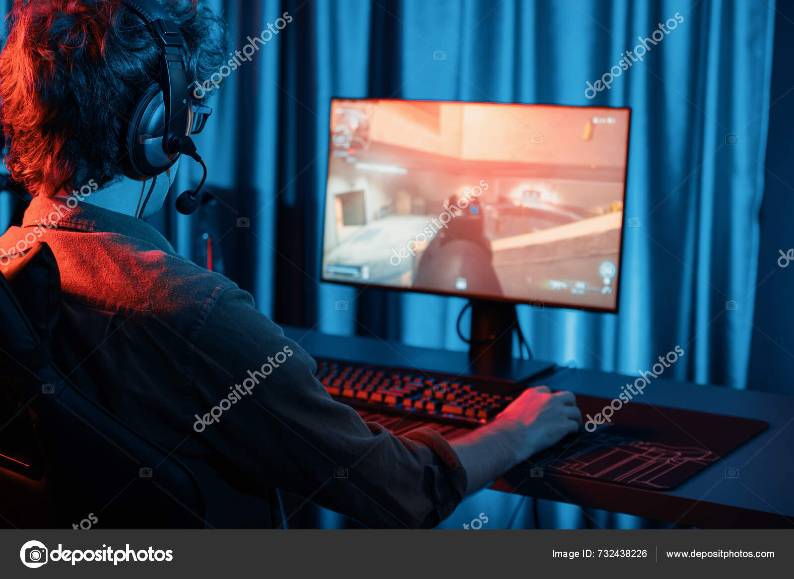 Host Channel Young Gaming Streamer Team Gamer Playing Battle Game ...